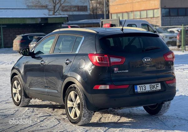 Черный Киа Sportage 2013 в Нарва, объемом двигателя 1.60 л и пробегом 154 тыс. км за 4999 €, фото 4 на AUTOMOTO.COM.LV