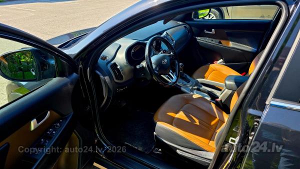 Melns Kia Sportage 2015 Tallina, ar dzinēja tilpumu 2.00 L un nobraukumu 147 tūkst. km par 8500 €, foto 5 vietnē AUTOMOTO.COM.LV
