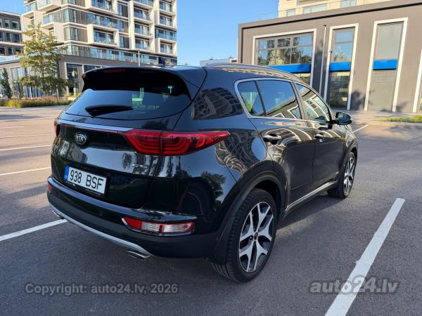 Melns Kia Sportage 2016 Tallina, ar dzinēja tilpumu 2.00 L un nobraukumu 135 tūkst. km par 13990 €, foto 4 vietnē AUTOMOTO.COM.LV
