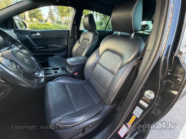 Melns Kia Sportage 2016 Tallina, ar dzinēja tilpumu 2.00 L un nobraukumu 135 tūkst. km par 13990 €, foto 9 vietnē AUTOMOTO.COM.LV