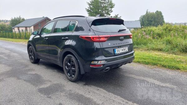 Black Kia Sportage 2022 in Tallinn, with an engine capacity of 1.60 L and mileage of 0 thousand km for 17500 €, photo 3 on AUTOMOTO.COM.LV
