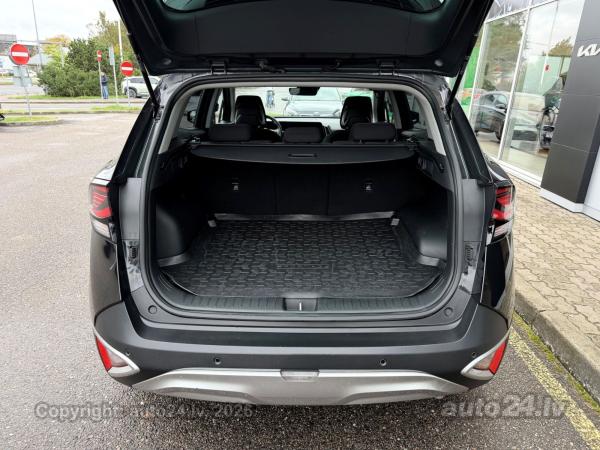 Черный Киа Sportage 2022 в Таллин, объемом двигателя 1.60 л и пробегом 91 тыс. км за 21900 €, фото 7 на AUTOMOTO.COM.LV