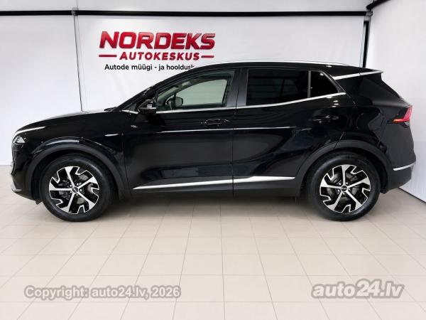 Черный Киа Sportage 2023 в Таллин, объемом двигателя 1.60 л и пробегом 35 тыс. км за 24990 €, фото 3 на AUTOMOTO.COM.LV