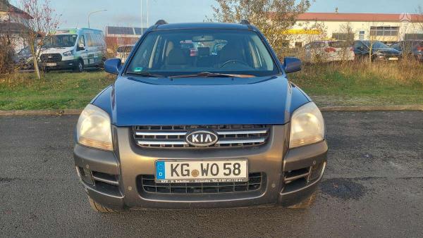 Синий Киа Sportage 2006 в Паневежис, объемом двигателя 1.99 л и пробегом 145 тыс. км за 2200 €, фото 1 на AUTOMOTO.COM.LV