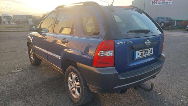 Синий Киа Sportage 2006 в Паневежис, объемом двигателя 1.99 л и пробегом 145 тыс. км за 2200 €, фото 6 на AUTOMOTO.COM.LV