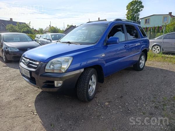 Zils Kia Sportage 2008 Rēzekne, ar dzinēja tilpumu 2.00 L un nobraukumu 252 tūkst. km par 3950 €, foto 8 vietnē AUTOMOTO.COM.LV