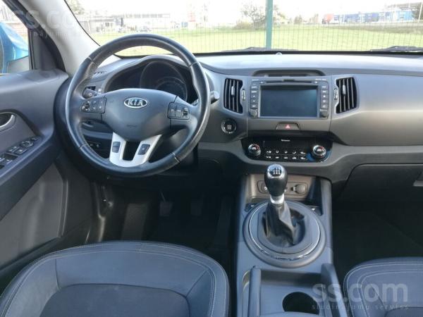 Киа Sportage 2011 в Салдус на AUTOMOTO.COM.LV Синий Киа Sportage 2011 в Салдус, объемом двигателя 1.70 л и пробегом 130 тыс. км за 7900 €, фото 11 на AUTOMOTO.COM.LV