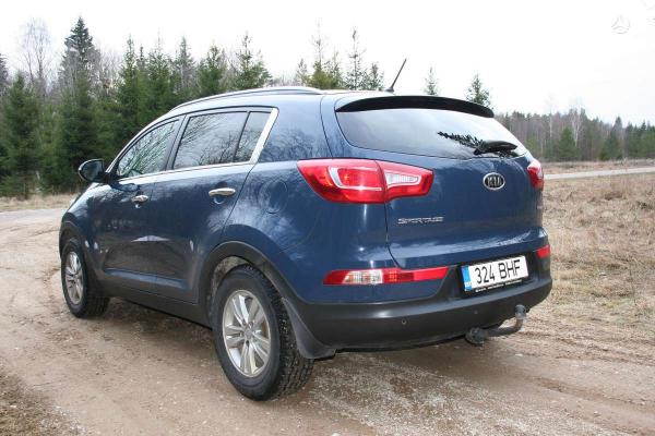 Синий Киа Sportage 2012 в Таллин, объемом двигателя 2.00 л и пробегом 328 тыс. км за 5250 €, фото 1 на AUTOMOTO.COM.LV