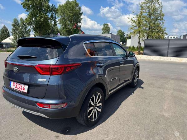 Zils Kia Sportage 2016 Viļņa, ar dzinēja tilpumu 1.69 L un nobraukumu 141 tūkst. km par 8200 €, foto 5 vietnē AUTOMOTO.COM.LV
