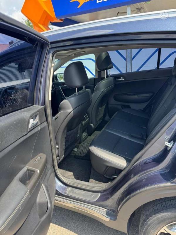 Zils Kia Sportage 2016 Viļņa, ar dzinēja tilpumu 1.69 L un nobraukumu 141 tūkst. km par 8200 €, foto 8 vietnē AUTOMOTO.COM.LV