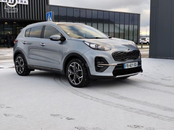 Синий Киа Sportage 2018 в Шяуляй, объемом двигателя 1.60 л и пробегом 165 тыс. км за 13999 €, фото 1 на AUTOMOTO.COM.LV