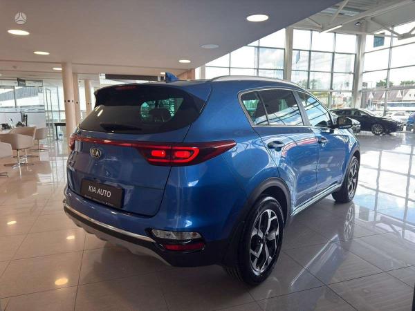 Zils Kia Sportage 2018 Viļņa, ar dzinēja tilpumu 1.59 L un nobraukumu 55 tūkst. km par 14900 €, foto 4 vietnē AUTOMOTO.COM.LV
