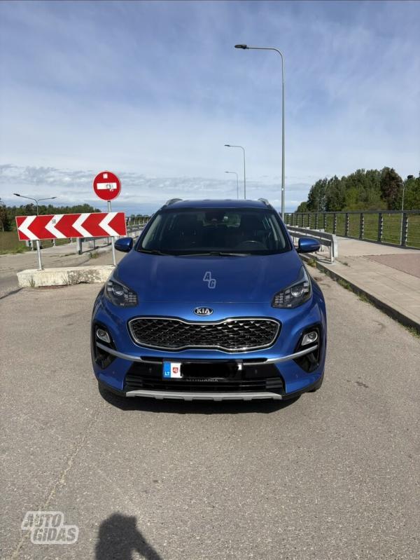 Синий Киа Sportage 2018 в Вильнюс, объемом двигателя 1.60 л и пробегом 136 тыс. км за 15000 €, фото 6 на AUTOMOTO.COM.LV