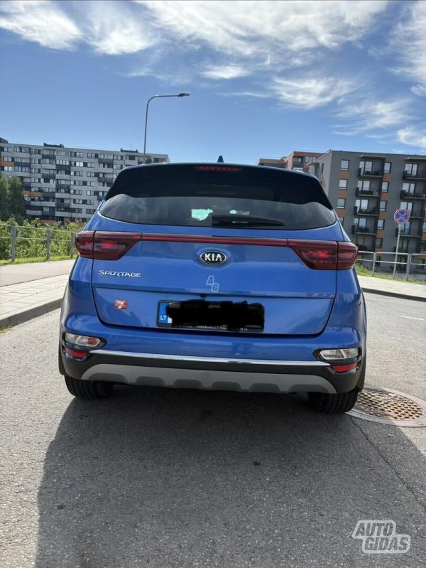 Синий Киа Sportage 2018 в Вильнюс, объемом двигателя 1.60 л и пробегом 136 тыс. км за 15000 €, фото 7 на AUTOMOTO.COM.LV