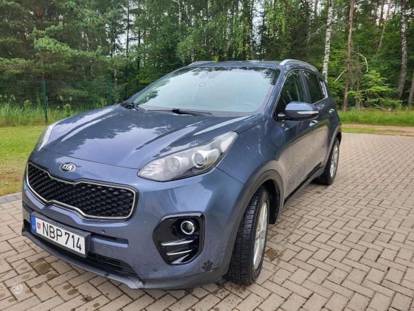 Blue Kia Sportage 2018 in Utena, with an engine capacity of 1.69 L and mileage of 247 thousand km for 11200 €, photo 1 on AUTOMOTO.COM.LV