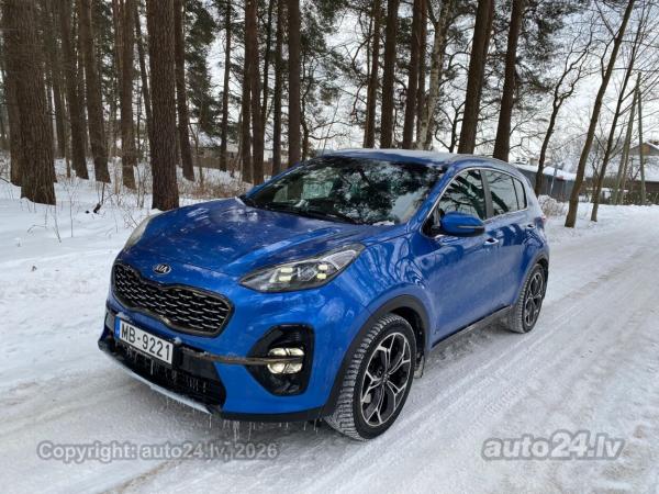 Blue Kia Sportage 2019 in Jelgava, with an engine capacity of 2.00 L and mileage of 12 thousand km for 15600 €, photo 2 on AUTOMOTO.COM.LV