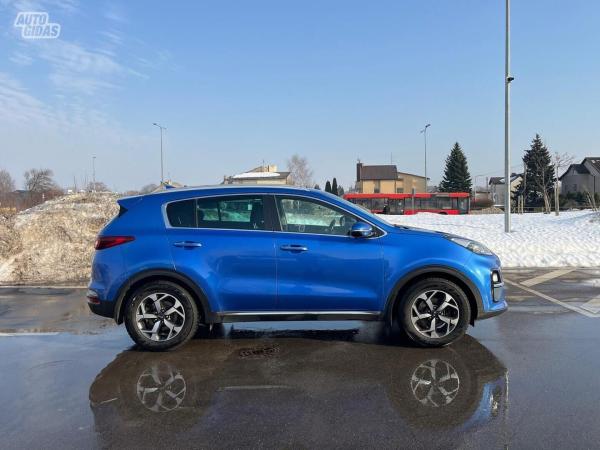Blue Kia Sportage 2019 in Palanga, with an engine capacity of 1.60 L and mileage of 181 thousand km for 12900 €, photo 10 on AUTOMOTO.COM.LV