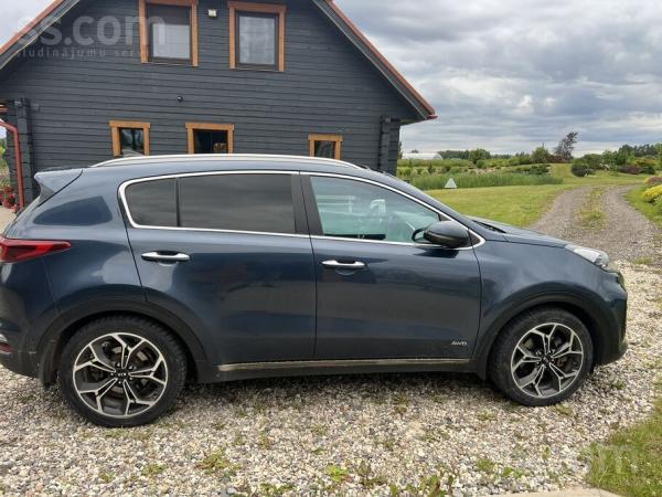 Zils Kia Sportage 2019 Limbaži, ar dzinēja tilpumu 2.00 L un nobraukumu 183 tūkst. km par 15500 €, foto 2 vietnē AUTOMOTO.COM.LV