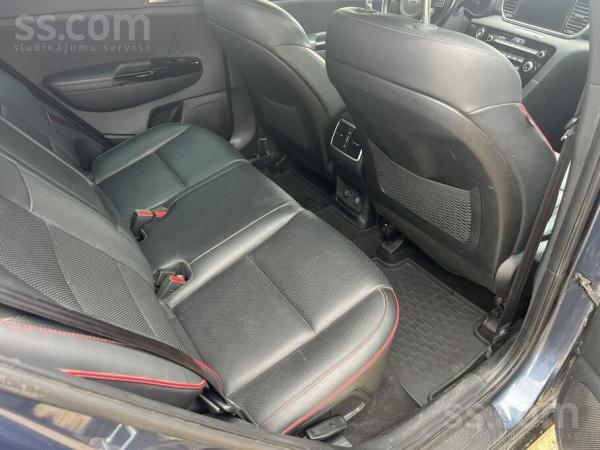 Zils Kia Sportage 2019 Limbaži, ar dzinēja tilpumu 2.00 L un nobraukumu 183 tūkst. km par 15500 €, foto 9 vietnē AUTOMOTO.COM.LV