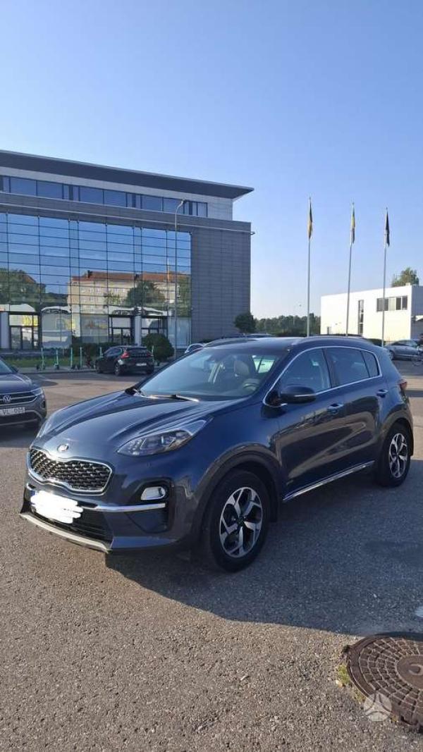 Синий Киа Sportage 2019 в Вильнюс, объемом двигателя 1.59 л и пробегом 111 тыс. км за 15500 €, фото 2 на AUTOMOTO.COM.LV