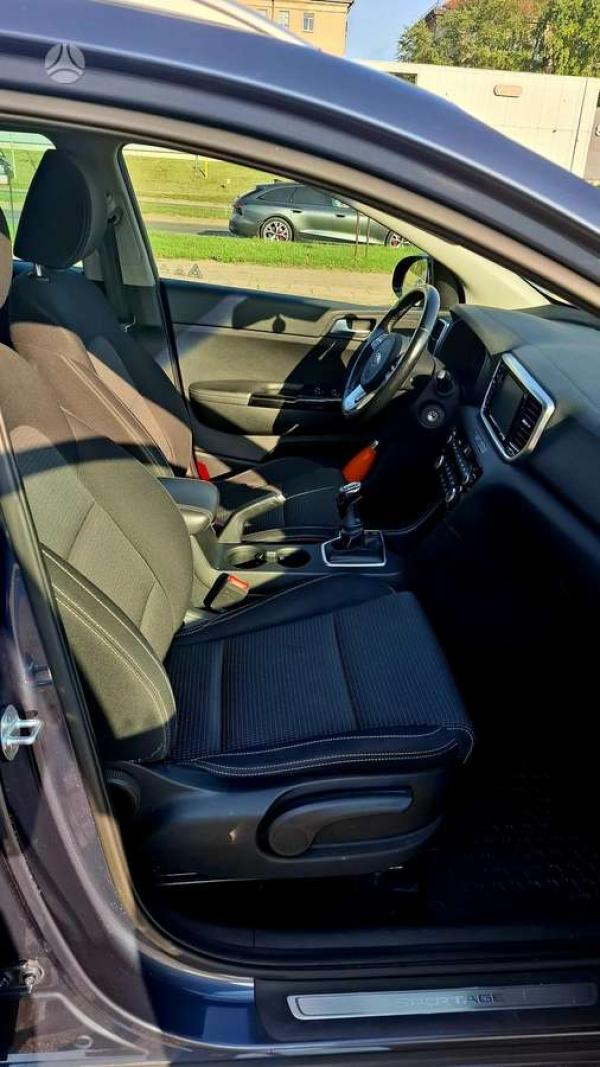 Синий Киа Sportage 2019 в Вильнюс, объемом двигателя 1.59 л и пробегом 111 тыс. км за 15500 €, фото 6 на AUTOMOTO.COM.LV
