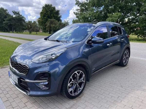 Синий Киа Sportage 2019 в Рига, объемом двигателя 2.00 л и пробегом 183 тыс. км за 14500 €, фото 1 на AUTOMOTO.COM.LV