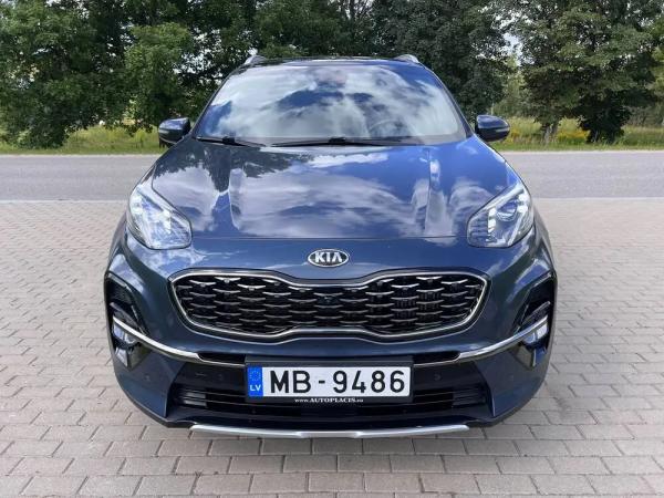 Синий Киа Sportage 2019 в Рига, объемом двигателя 2.00 л и пробегом 183 тыс. км за 14500 €, фото 3 на AUTOMOTO.COM.LV