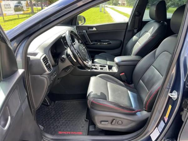 Синий Киа Sportage 2019 в Рига, объемом двигателя 2.00 л и пробегом 183 тыс. км за 14500 €, фото 10 на AUTOMOTO.COM.LV