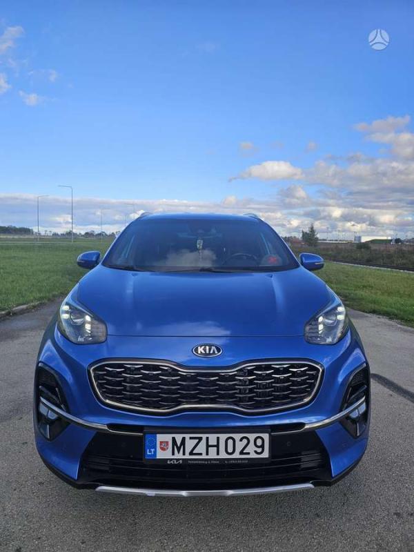 Kia Sportage 2019 Šauļi vietnē Zils Kia Sportage 2019 Šauļi, ar dzinēja tilpumu 1.60 L un nobraukumu 200 tūkst. km par 14000 €, foto 7 vietnē AUTOMOTO.COM.LV