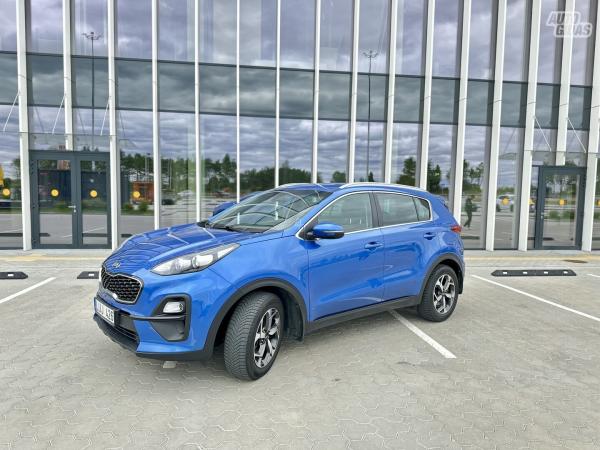 Blue Kia Sportage 2021 in Vilnius, with an engine capacity of 1.60 L and mileage of 87 thousand km for 18000 €, photo 2 on AUTOMOTO.COM.LV