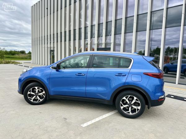 Blue Kia Sportage 2021 in Vilnius, with an engine capacity of 1.60 L and mileage of 87 thousand km for 18000 €, photo 5 on AUTOMOTO.COM.LV