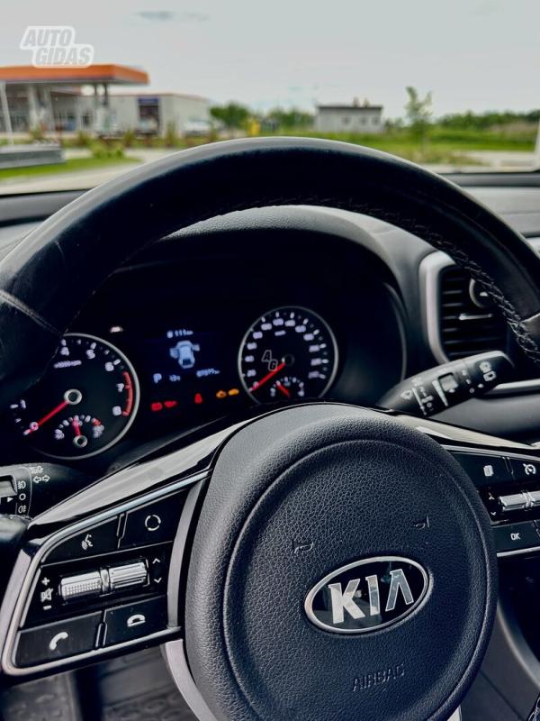 Blue Kia Sportage 2021 in Vilnius, with an engine capacity of 1.60 L and mileage of 87 thousand km for 18000 €, photo 9 on AUTOMOTO.COM.LV