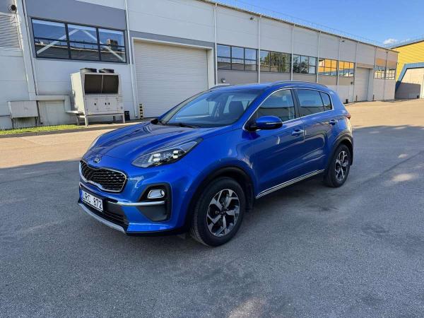 Blue Kia Sportage 2021 in Kaunas, with an engine capacity of 1.59 L and mileage of 90 thousand km for 18000 €, photo 1 on AUTOMOTO.COM.LV