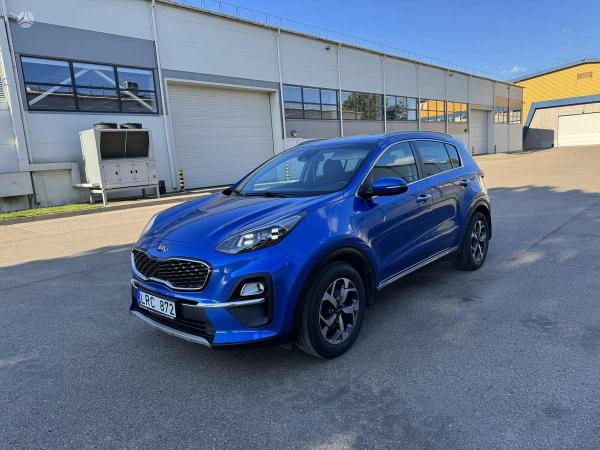 Blue Kia Sportage 2021 in Kaunas, with an engine capacity of 1.59 L and mileage of 90 thousand km for 18000 €, photo 5 on AUTOMOTO.COM.LV
