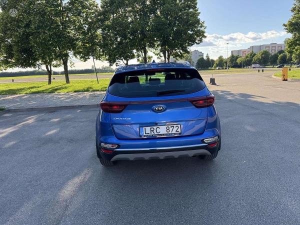 Blue Kia Sportage 2021 in Kaunas, with an engine capacity of 1.59 L and mileage of 90 thousand km for 18000 €, photo 7 on AUTOMOTO.COM.LV