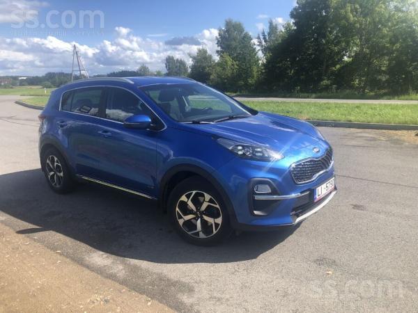 Blue Kia Sportage 2021 in Kuldiga, with an engine capacity of 1.60 L and mileage of 70 thousand km for 16500 €, photo 2 on AUTOMOTO.COM.LV