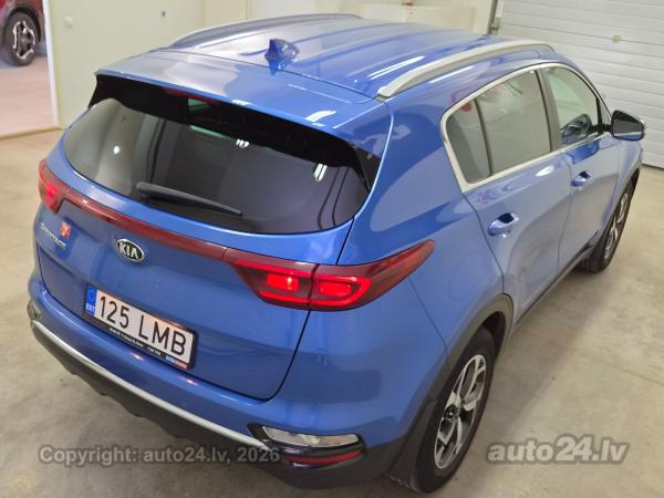 Kia Sportage 2021 Hāpsalu vietnē Zils Kia Sportage 2021 Hāpsalu, ar dzinēja tilpumu 1.60 L un nobraukumu 51 tūkst. km par 16799 €, foto 10 vietnē AUTOMOTO.COM.LV
