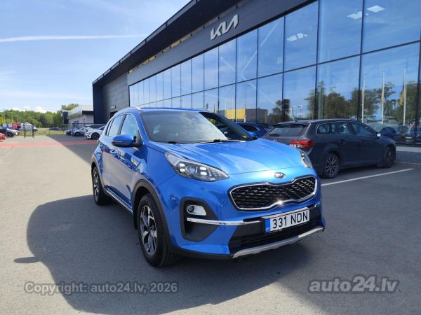 Blue Kia Sportage 2022 in Tallinn, with an engine capacity of 1.60 L and mileage of 68 thousand km for 19500 €, photo 1 on AUTOMOTO.COM.LV