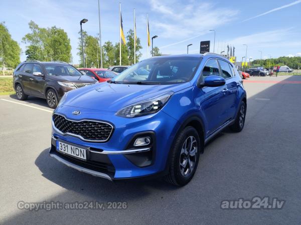 Blue Kia Sportage 2022 in Tallinn, with an engine capacity of 1.60 L and mileage of 68 thousand km for 19500 €, photo 2 on AUTOMOTO.COM.LV