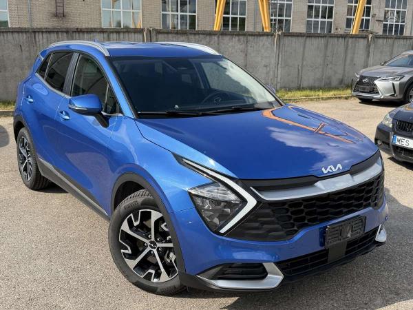 Blue Kia Sportage 2022 in Vilnius, with an engine capacity of 1.60 L and mileage of 176 thousand km for 18500 €, photo 6 on AUTOMOTO.COM.LV