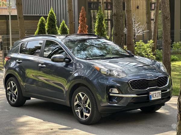 Blue Kia Sportage 2022 in Vilnius, with an engine capacity of 2.36 L and mileage of 125 thousand km for 16500 €, photo 3 on AUTOMOTO.COM.LV