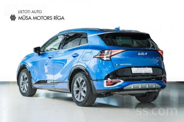 Blue Kia Sportage 2022 in Riga, with an engine capacity of 1.60 L and mileage of 49 thousand km for 23900 €, photo 9 on AUTOMOTO.COM.LV