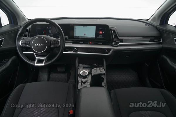 Blue Kia Sportage 2023 in Tallinn, with an engine capacity of 1.60 L and mileage of 42 thousand km for 26990 €, photo 8 on AUTOMOTO.COM.LV