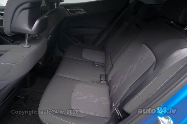 Blue Kia Sportage 2023 in Tallinn, with an engine capacity of 1.60 L and mileage of 42 thousand km for 26990 €, photo 10 on AUTOMOTO.COM.LV