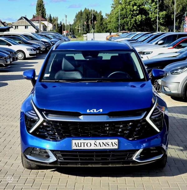 Blue Kia Sportage 2023 in Taurage, with an engine capacity of 1.60 L and mileage of 150 thousand km for 20500 €, photo 4 on AUTOMOTO.COM.LV