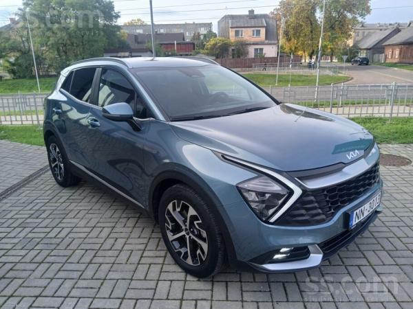 Kia Sportage 2023 Daugavpils vietnē Zils Kia Sportage 2023 Daugavpils, ar dzinēja tilpumu 1.60 L un nobraukumu 33 tūkst. km par 24000 €, foto 1 vietnē AUTOMOTO.COM.LV