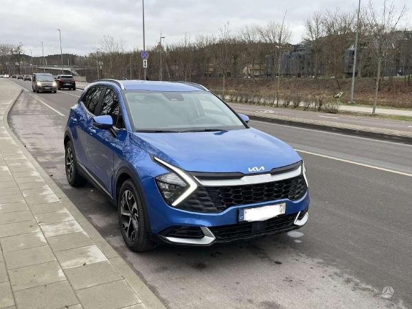 Zils Kia Sportage 2025 Viļņa, ar dzinēja tilpumu 1.60 L un nobraukumu 8 tūkst. km par 28499 €, foto 1 vietnē AUTOMOTO.COM.LV