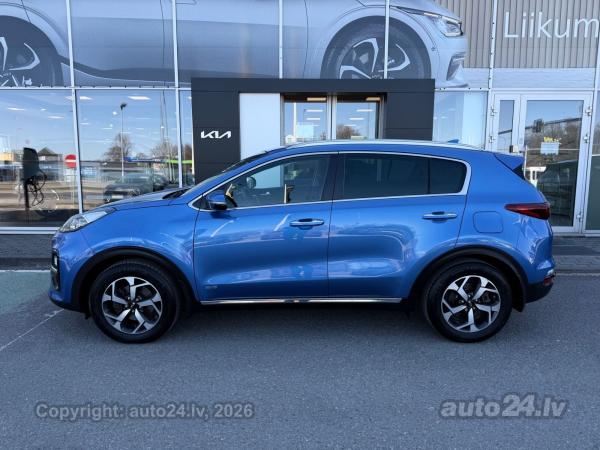 Blue Kia Sportage 2019 in Tallinn, with an engine capacity of 1.60 L and mileage of 146 thousand km for 14900 €, photo 2 on AUTOMOTO.COM.LV