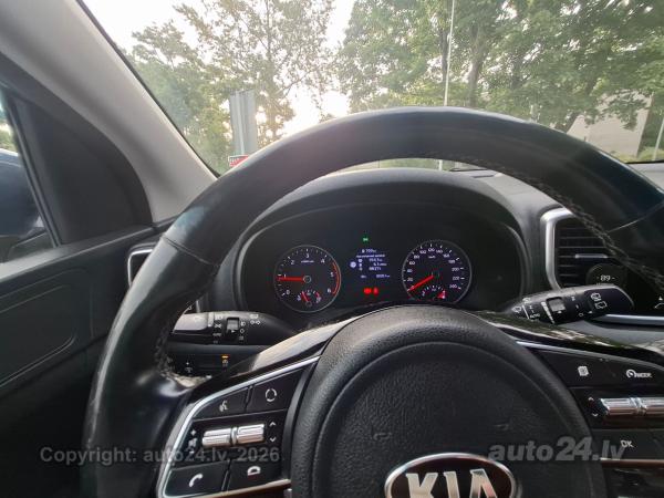 Синий Киа Sportage 2019 в Таллин, объемом двигателя 1.60 л и пробегом 80 тыс. км за 11500 €, фото 8 на AUTOMOTO.COM.LV