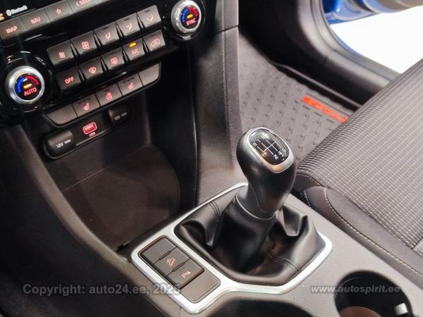 Blue Kia Sportage 2021 in Tartu, with an engine capacity of 1.60 L and mileage of 65 thousand km for 14990 €, photo 11 on AUTOMOTO.COM.LV